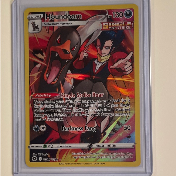 Pokemon | Toys | Pokemon Houndoom Trading Card Red And Black | Poshmark